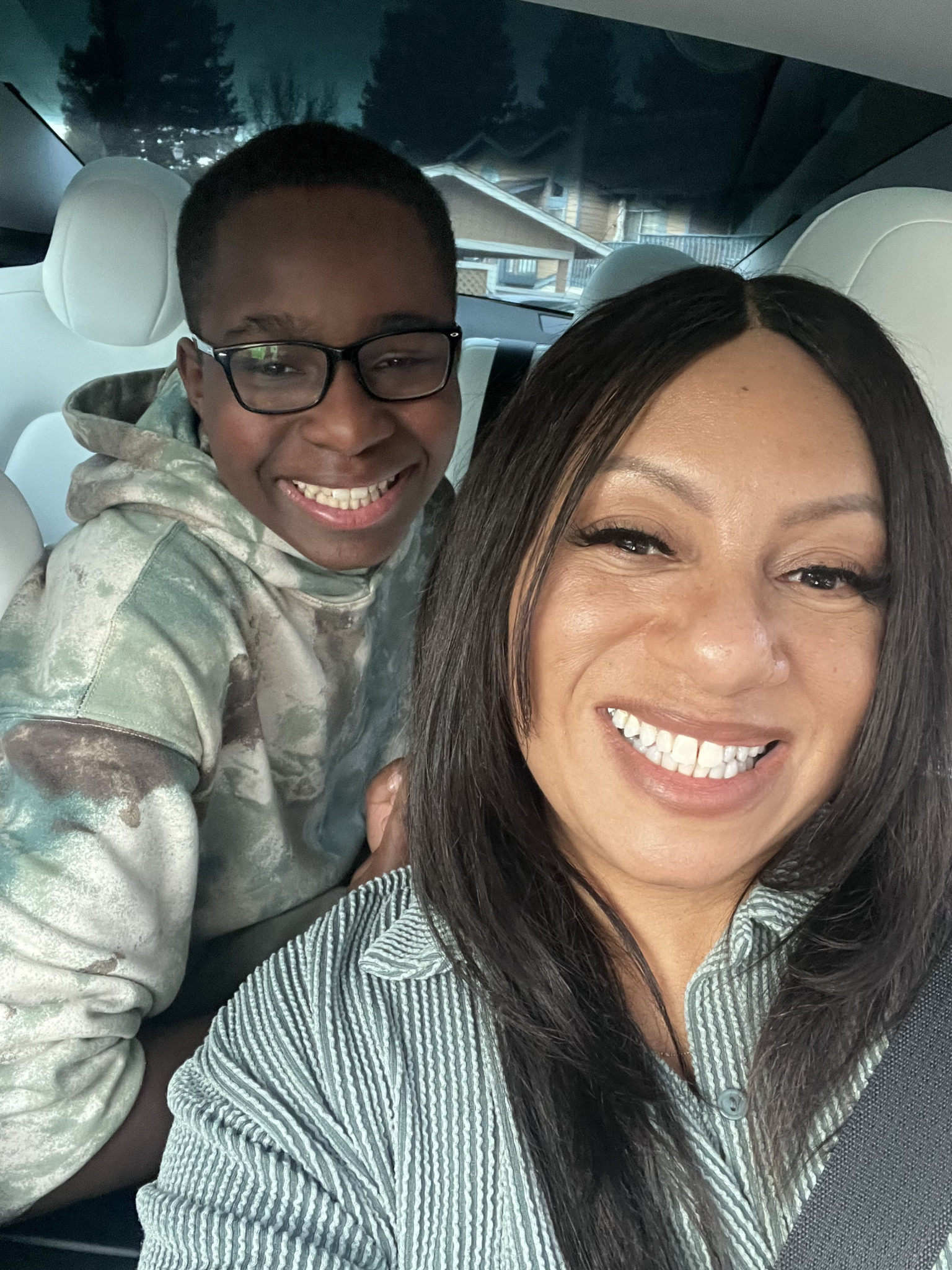 CHAUNA HALL | Super Mom