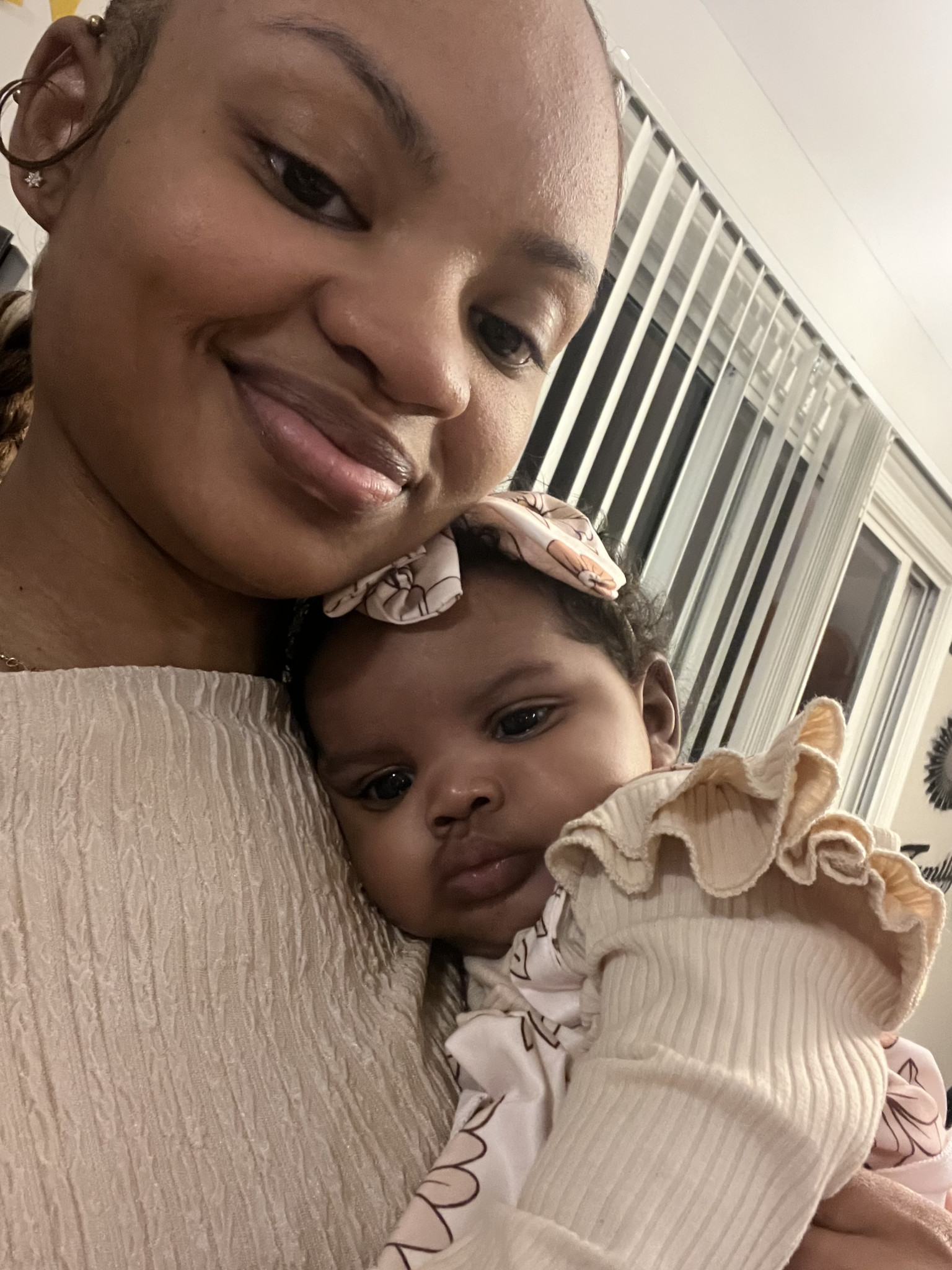 Leslie Gordon | Super Mom