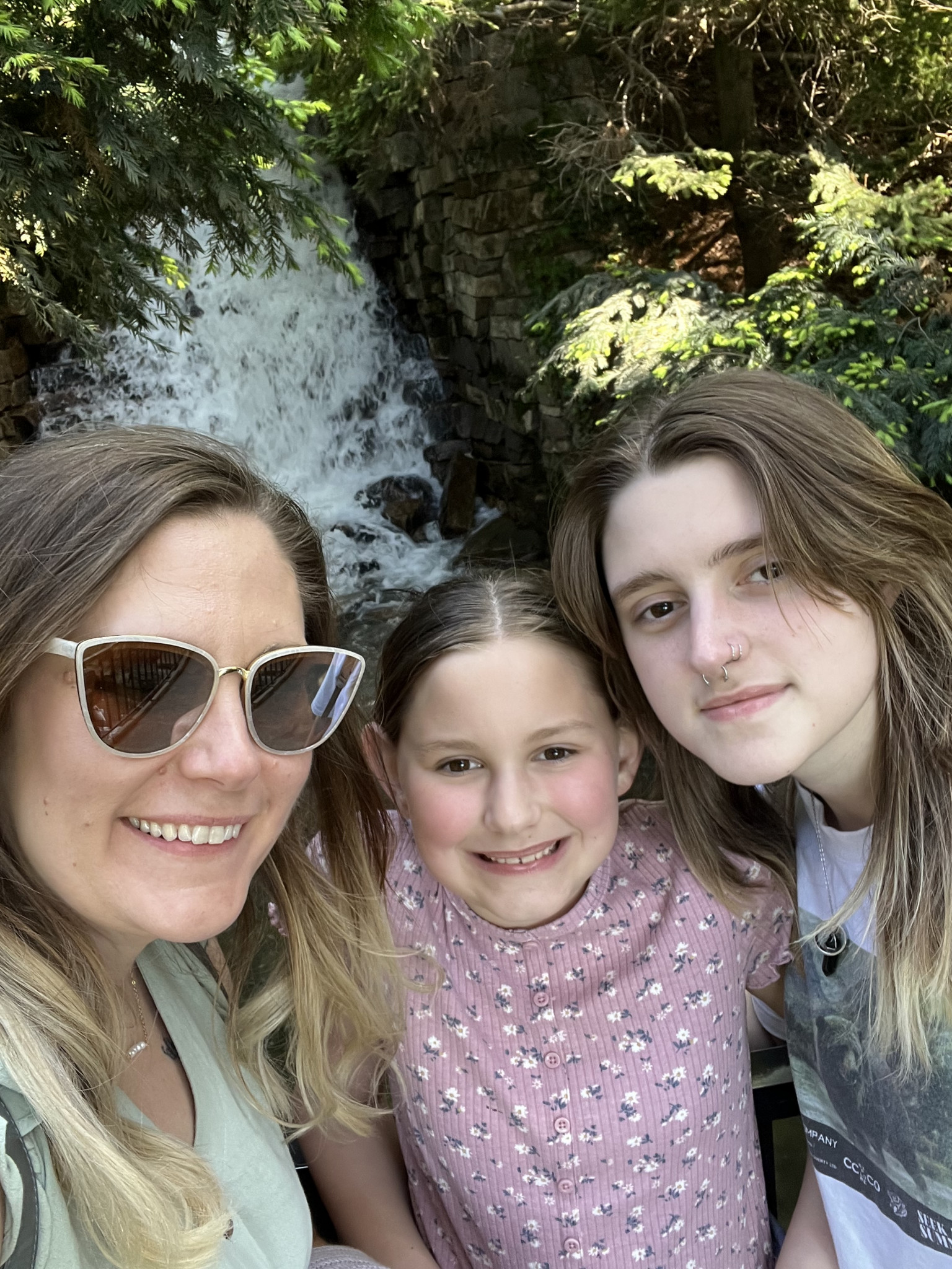 Sarah Pfleiger | Super Mom
